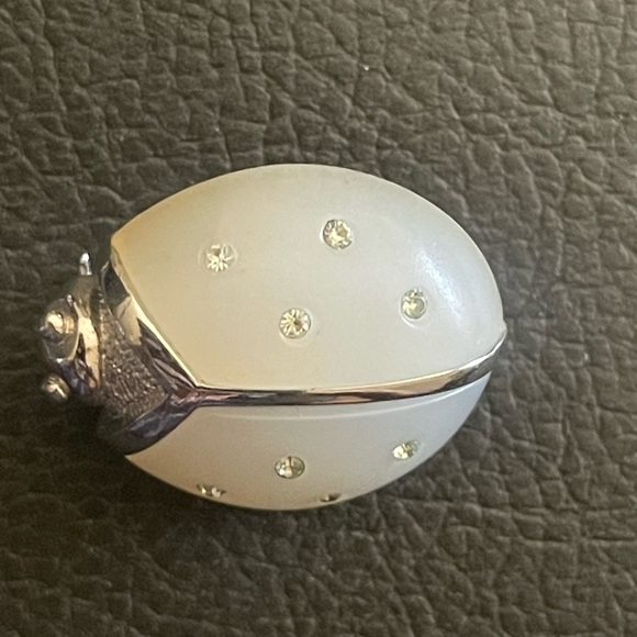 Avon | Jewelry | Vintage Signed Avon Ladybug Pinbrooch | Poshmark